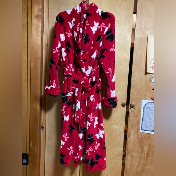 Intimates & Sleepwear | Ultra Plush Robe Black Terrier Design | Poshmark